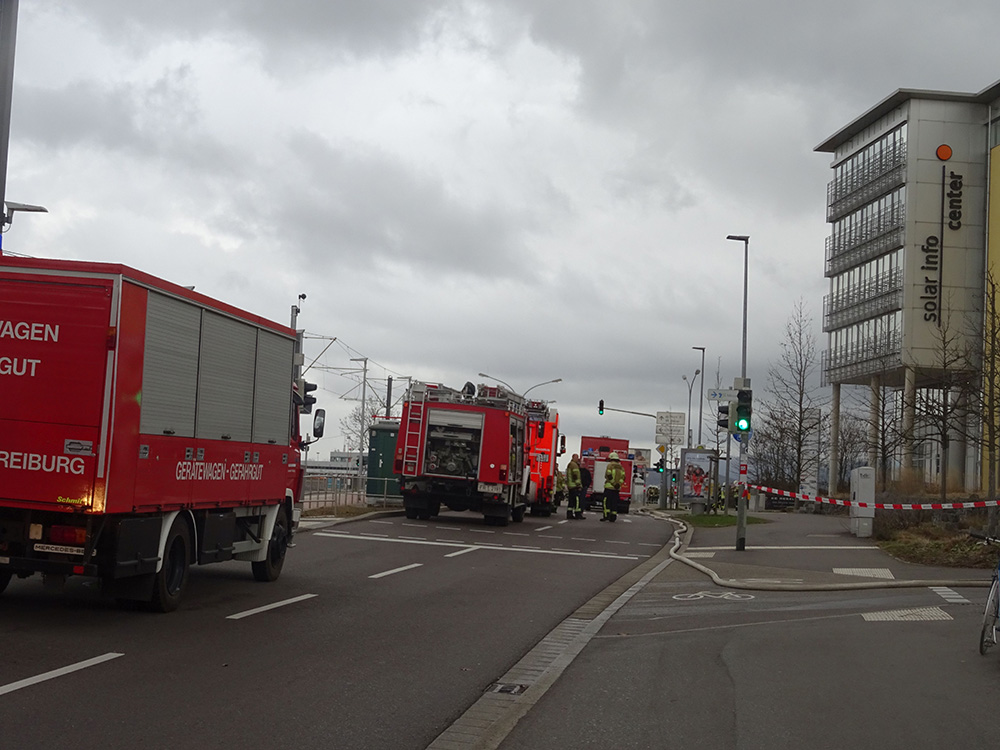 Großbrand in Freiburg Solarinfocenter | Radio Regenbogen
