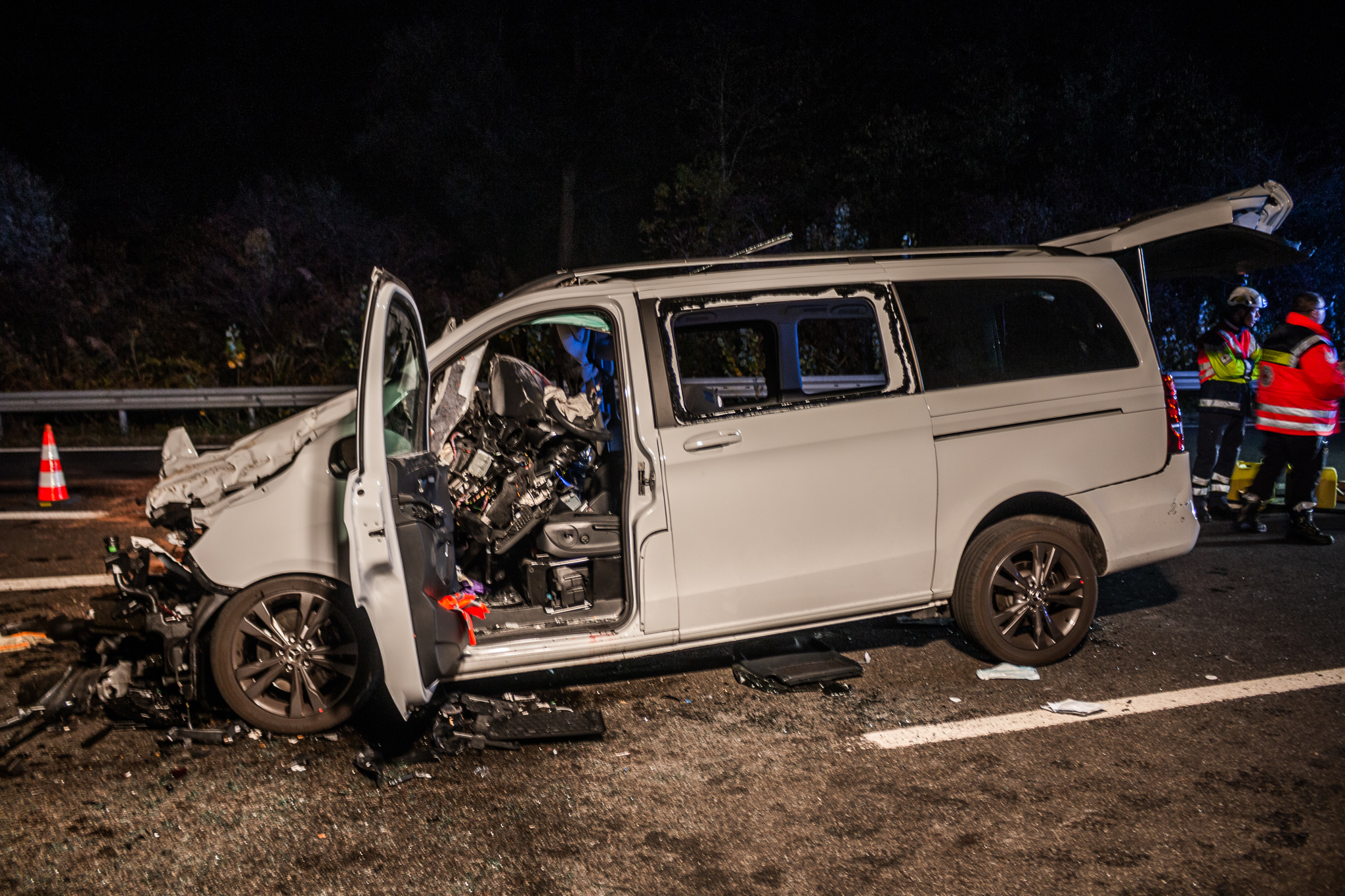 Luxus Unfall B9 Heute Bild