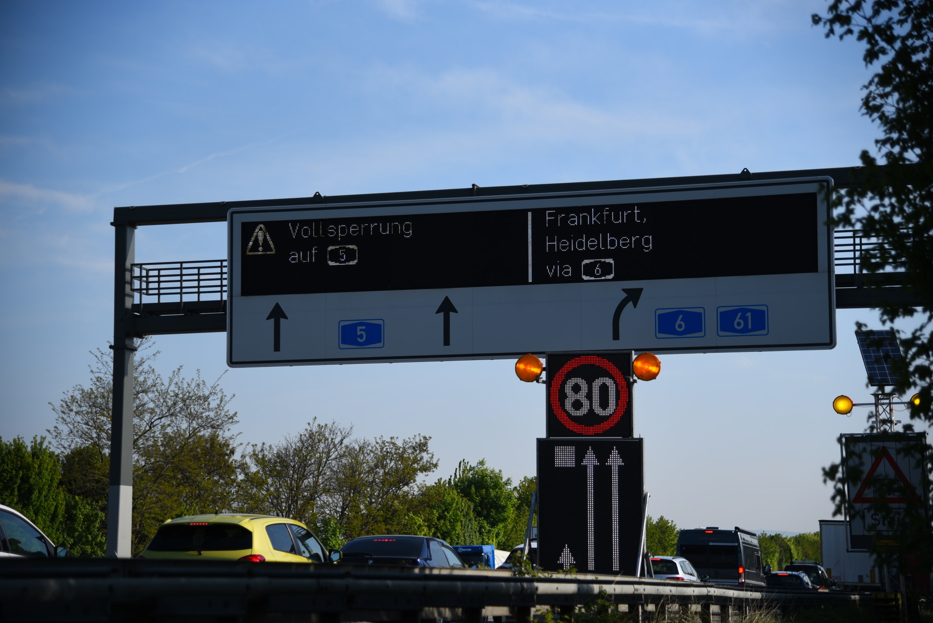 A5 Stau nach Sperrung | Radio Regenbogen