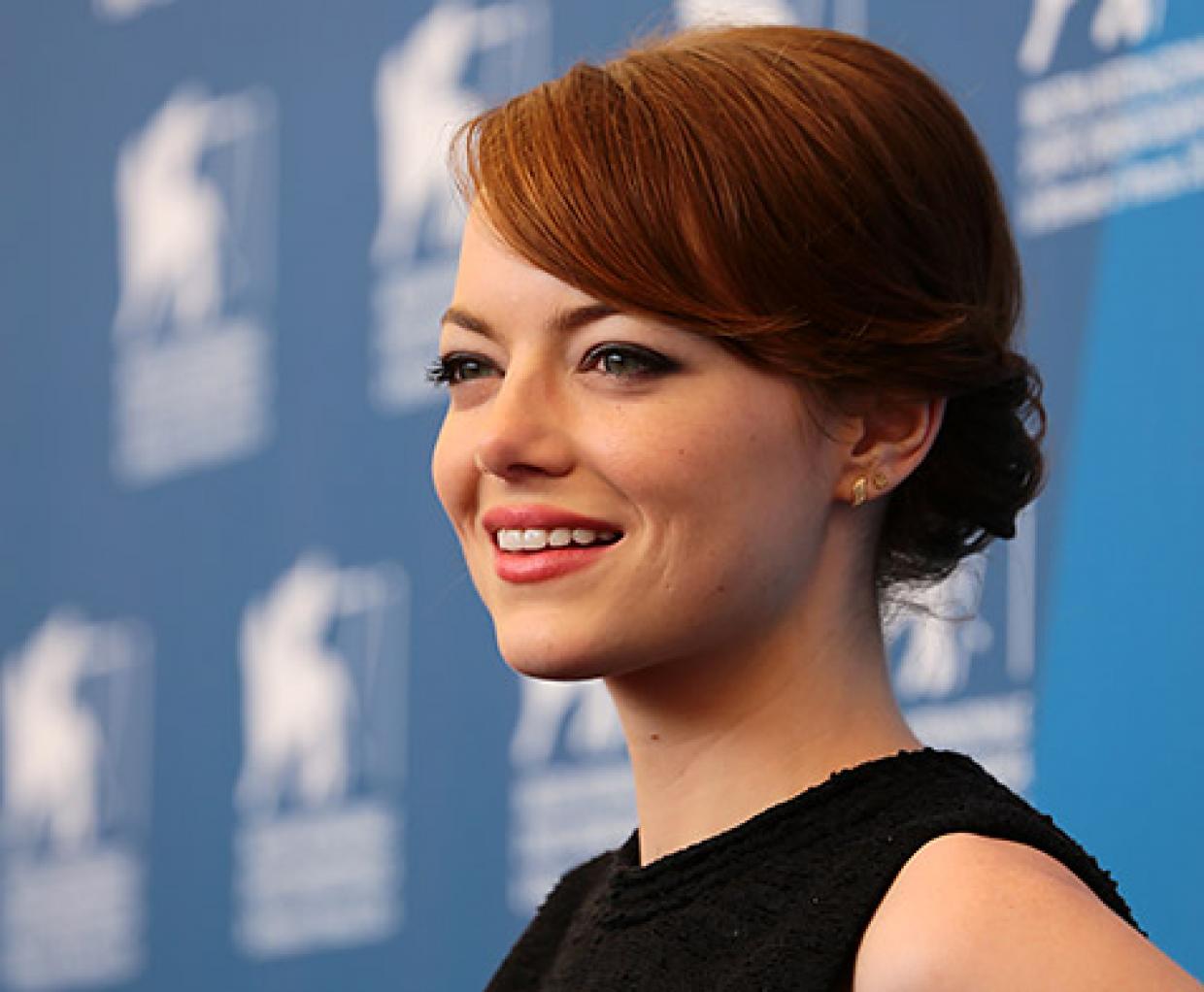 Emma Stone: Happy im Disneyland | Radio Regenbogen